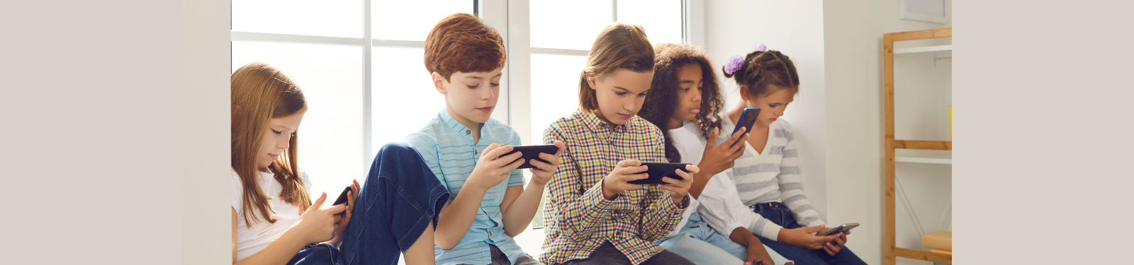 Guide to Monitoring Apps for UK Parents